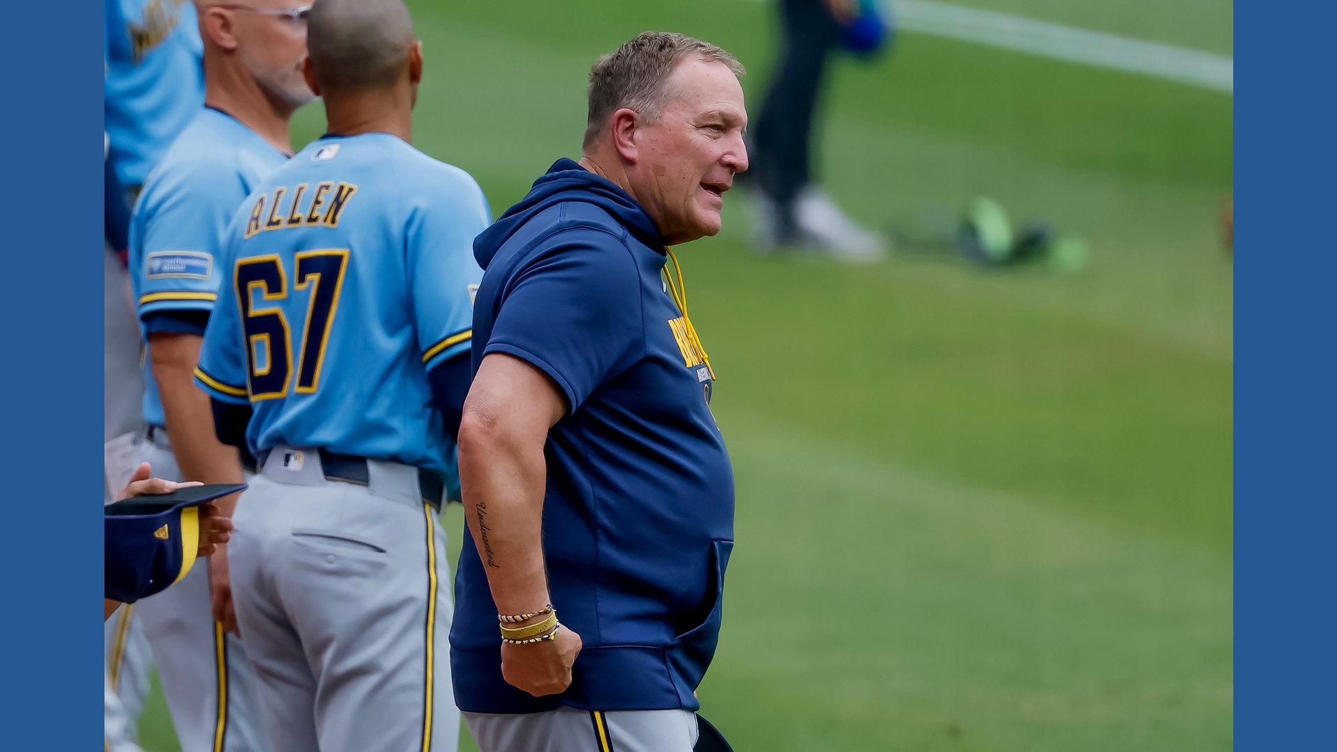 Brewers manager Pat Murphy plans surgeries on his hip on Thursday and ...
