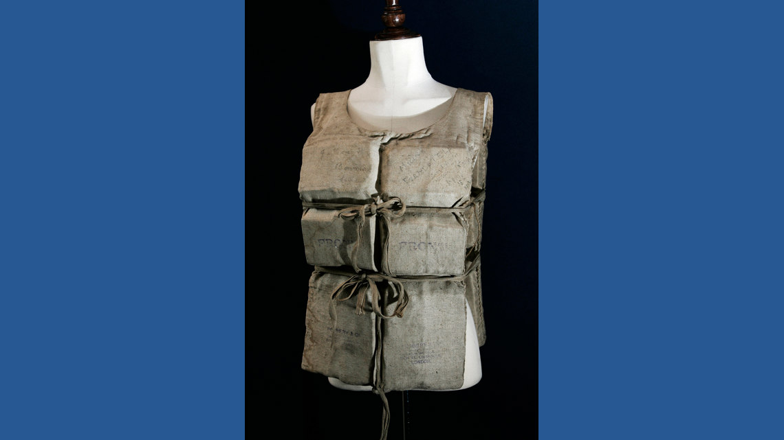 Life jacket worn by a passenger who survived the Titanic auctioned off ...