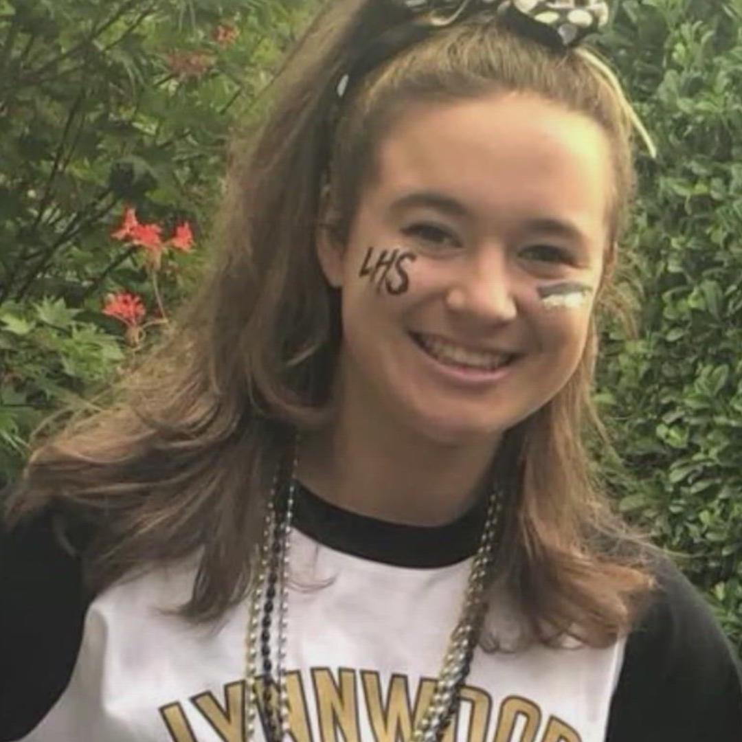 She graduated with a 3.87 GPA but could barely read, now she's suing a ...
