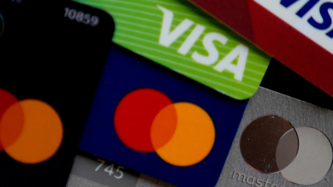 As Trump's deadline for a cap on credit card rates looms, banks have ...