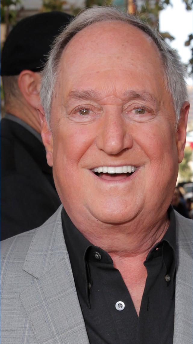 Legendary singer Neil Sedaka dies at 86, family mourns 'incredible ...