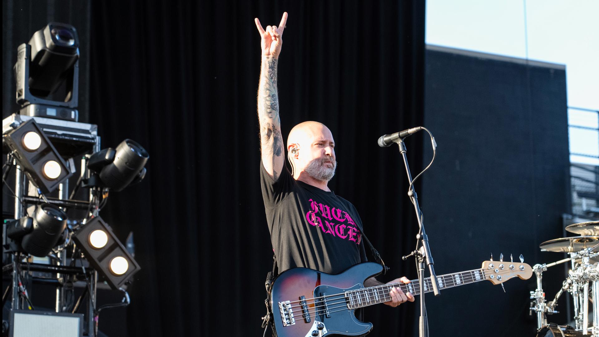 Limp Bizkit bassist Sam Rivers has died | kare11.com