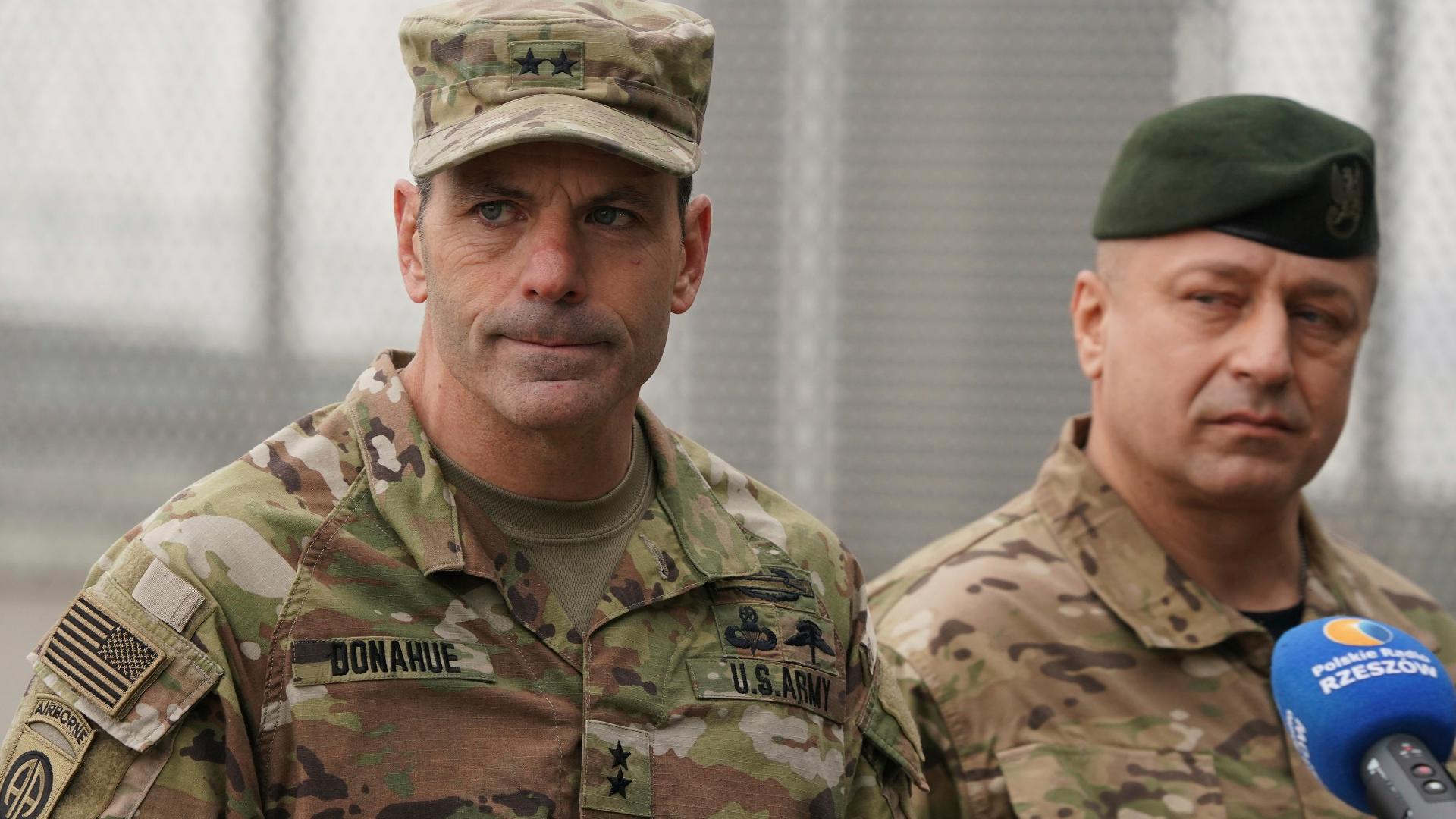 Top Army general who was last US soldier to leave Afghanistan is ...