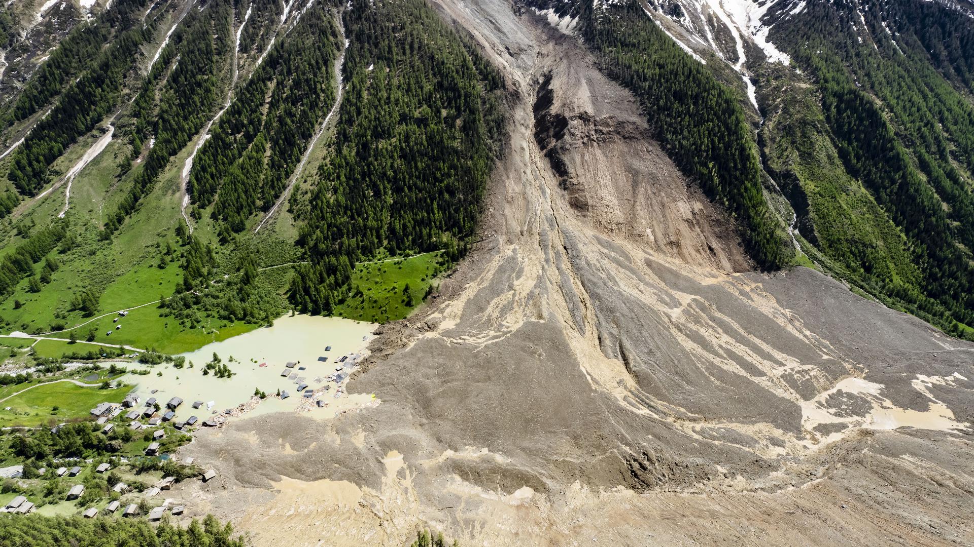 Glacier collapse destroys 90% of Alpine village in Switzerland | kare11.com