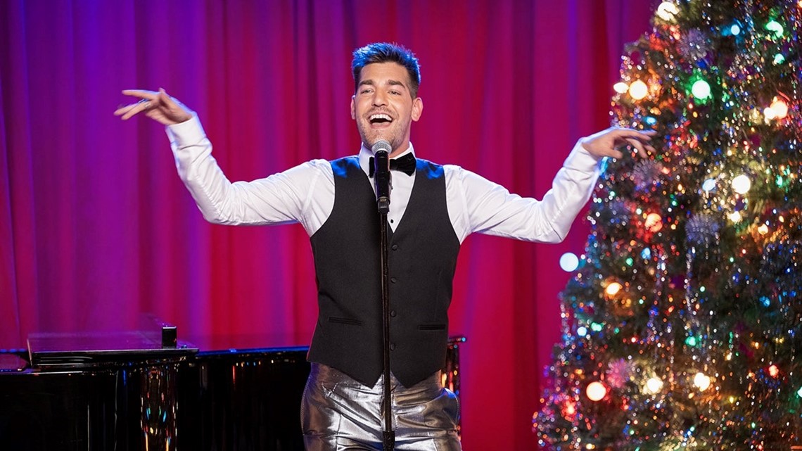 Matt Rogers on Meeting Mariah Carey and Channeling Her in His Christmas ...