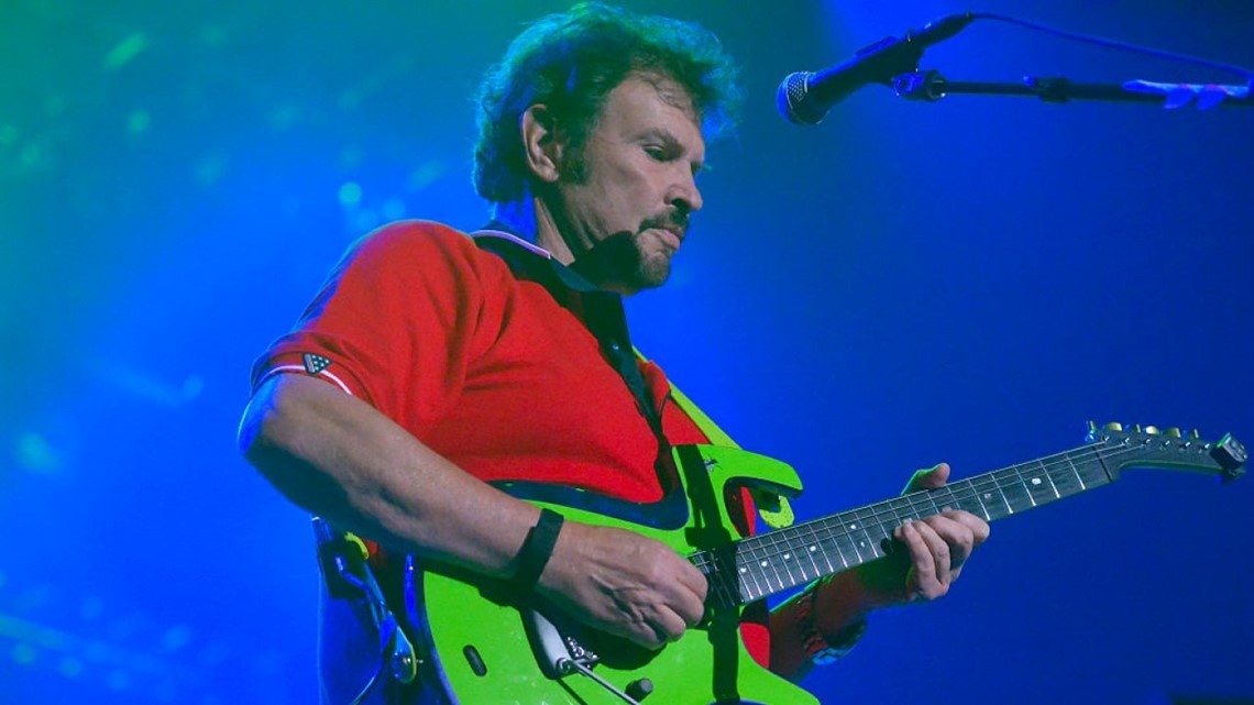 Jeff Cook, Co-Founder of Country Band Alabama, Dead at 73 | kare11.com