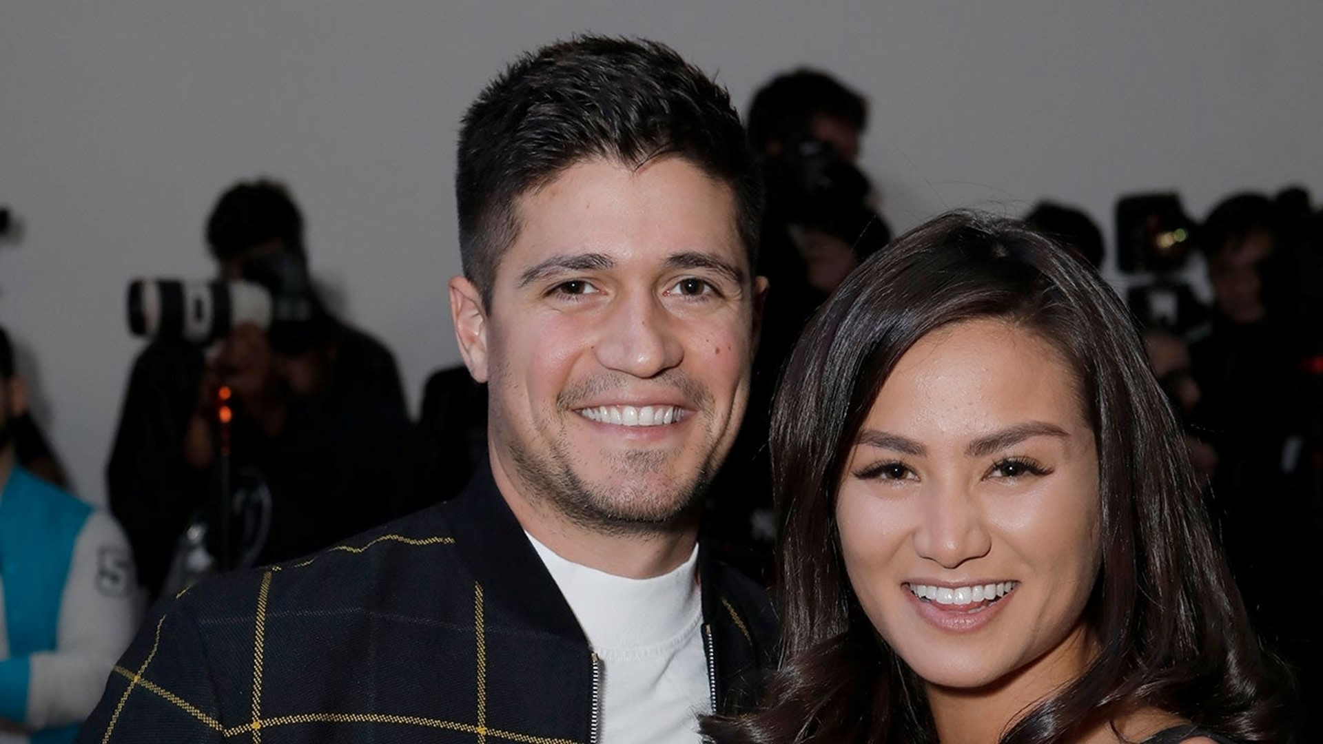 'Bachelor' Alum Caila Quinn Is Pregnant, Expecting First Child With ...