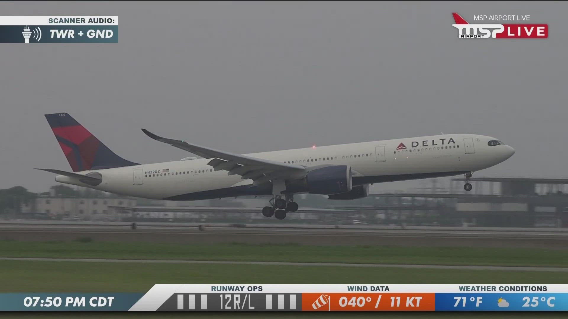 'People were screaming': Delta Flight 56 passenger describes turbulence ...