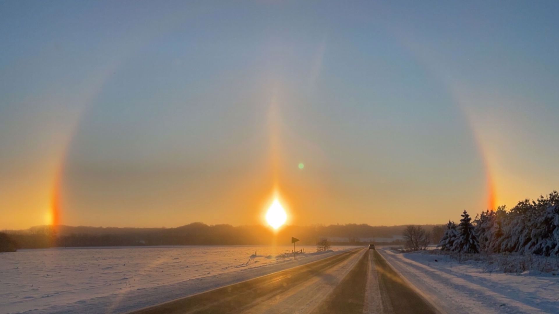 KARE 11 WeatherMinds: Sundogs and how they're formed | kare11.com