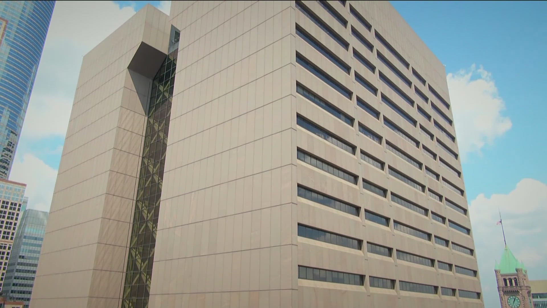 Hennepin County Board discusses taking over HCMC | kare11.com