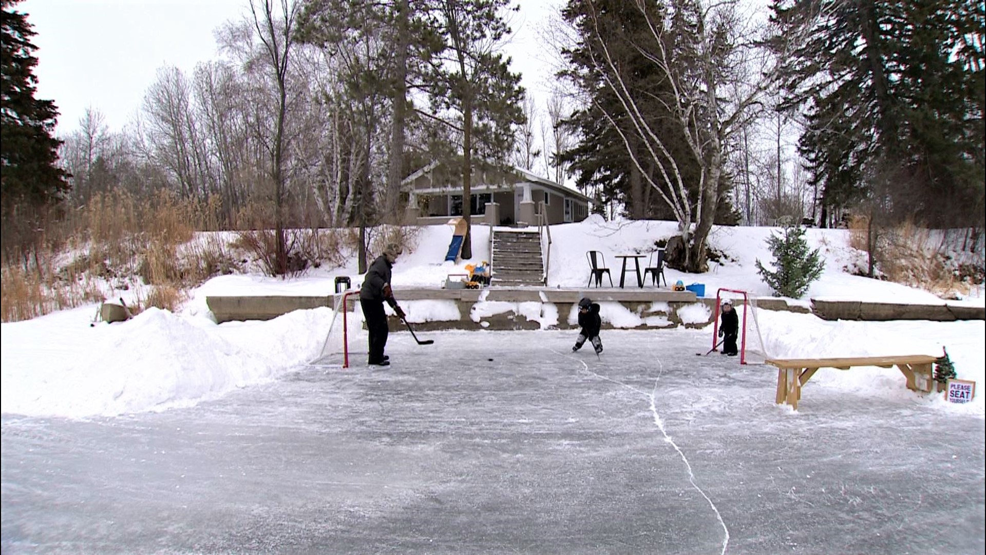 Cold snap is gift to Warroad’s 2.5-mile ice path after 2024 shutdown ...