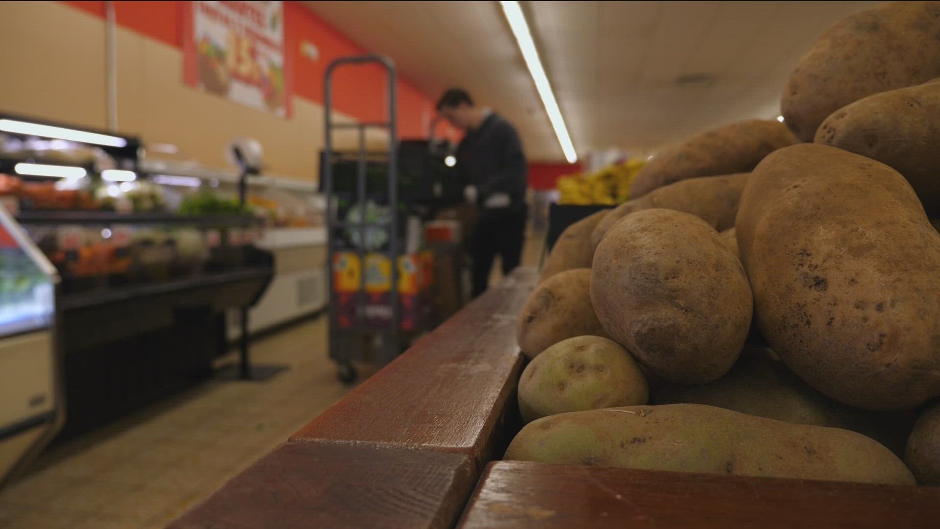 Minneapolis explores the idea of a city-run grocery store | kare11.com