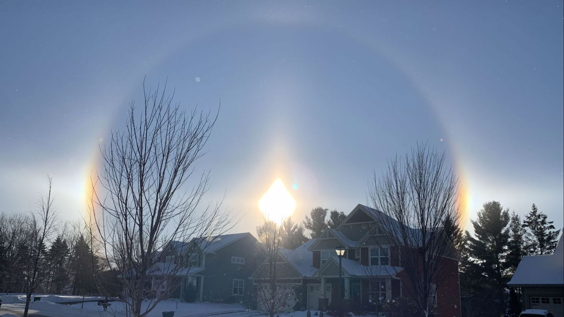 KARE 11 WeatherMinds: Sundogs and how they're formed | kare11.com
