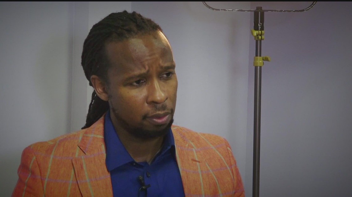 Lifting Voices: Dr. Ibram X. Kendi | kare11.com