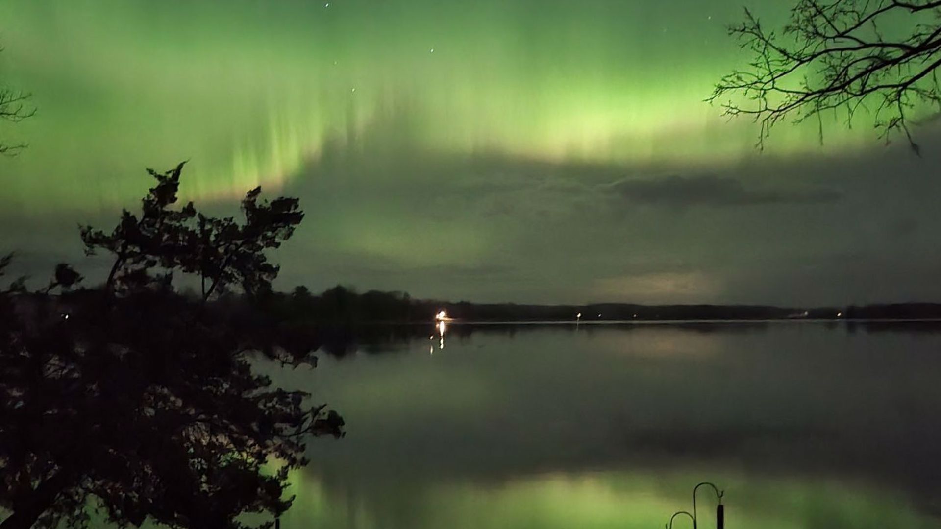 Northern lights visible over Minnesota, Wisconsin | kare11.com