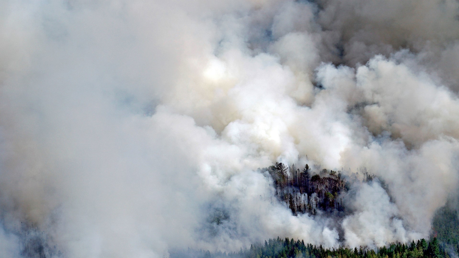 Greenwood Lake wildfire doubles in size | kare11.com