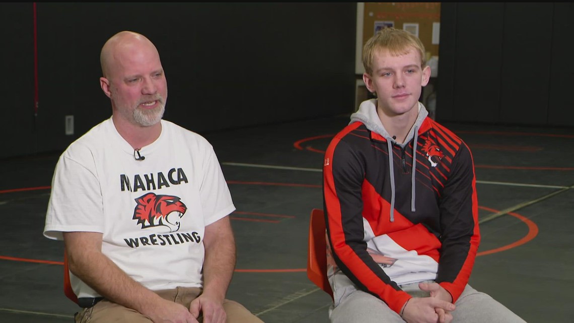 Roses keep Mahaca wrestling records in the family | kare11.com