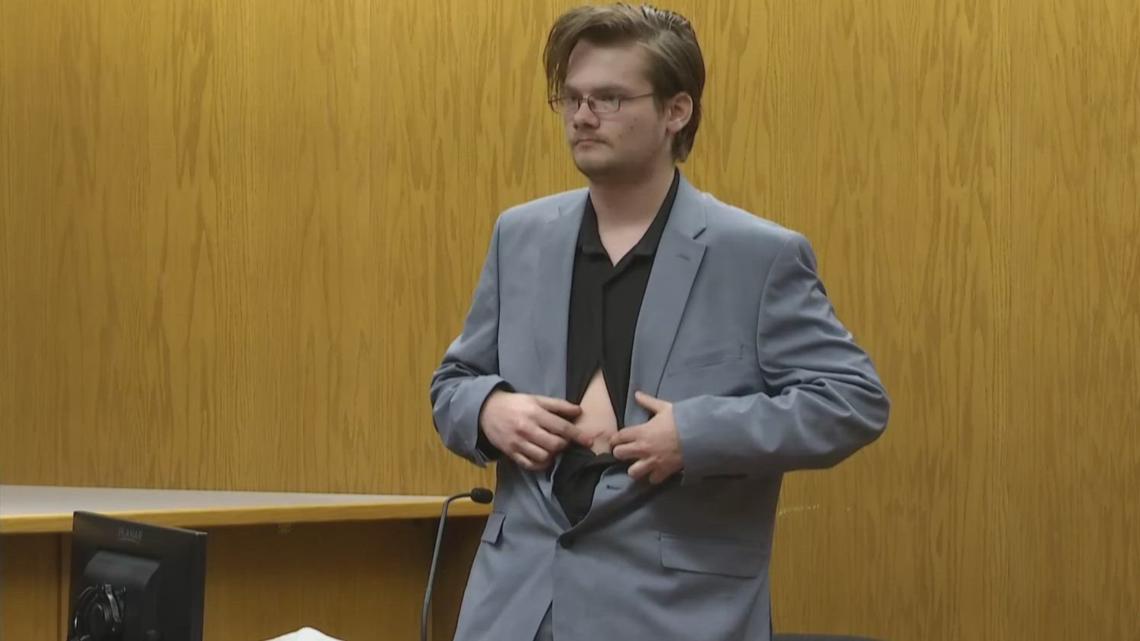 Apple River stabbing trial resumes on day 2 | kare11.com