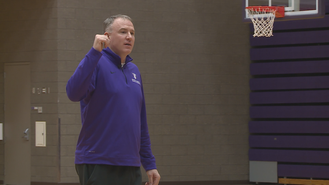 Coach Tauer leads the Tommies to prominence | kare11.com