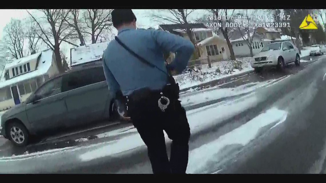 RAW: Officer Walsh body camera footage of Travis Jordan shooting ...