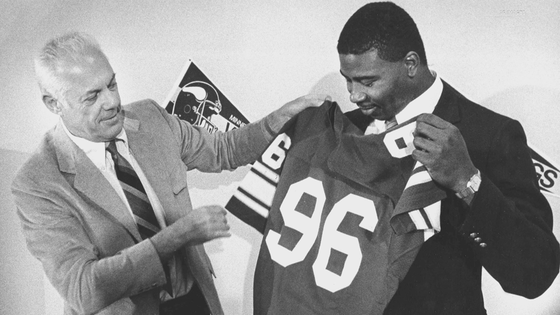 Remembering Vikings legend Chris Doleman | kare11.com