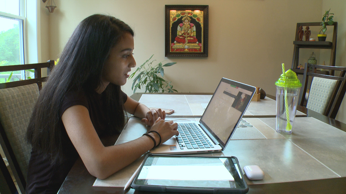 Teens start free tutoring service to help students learning from home ...