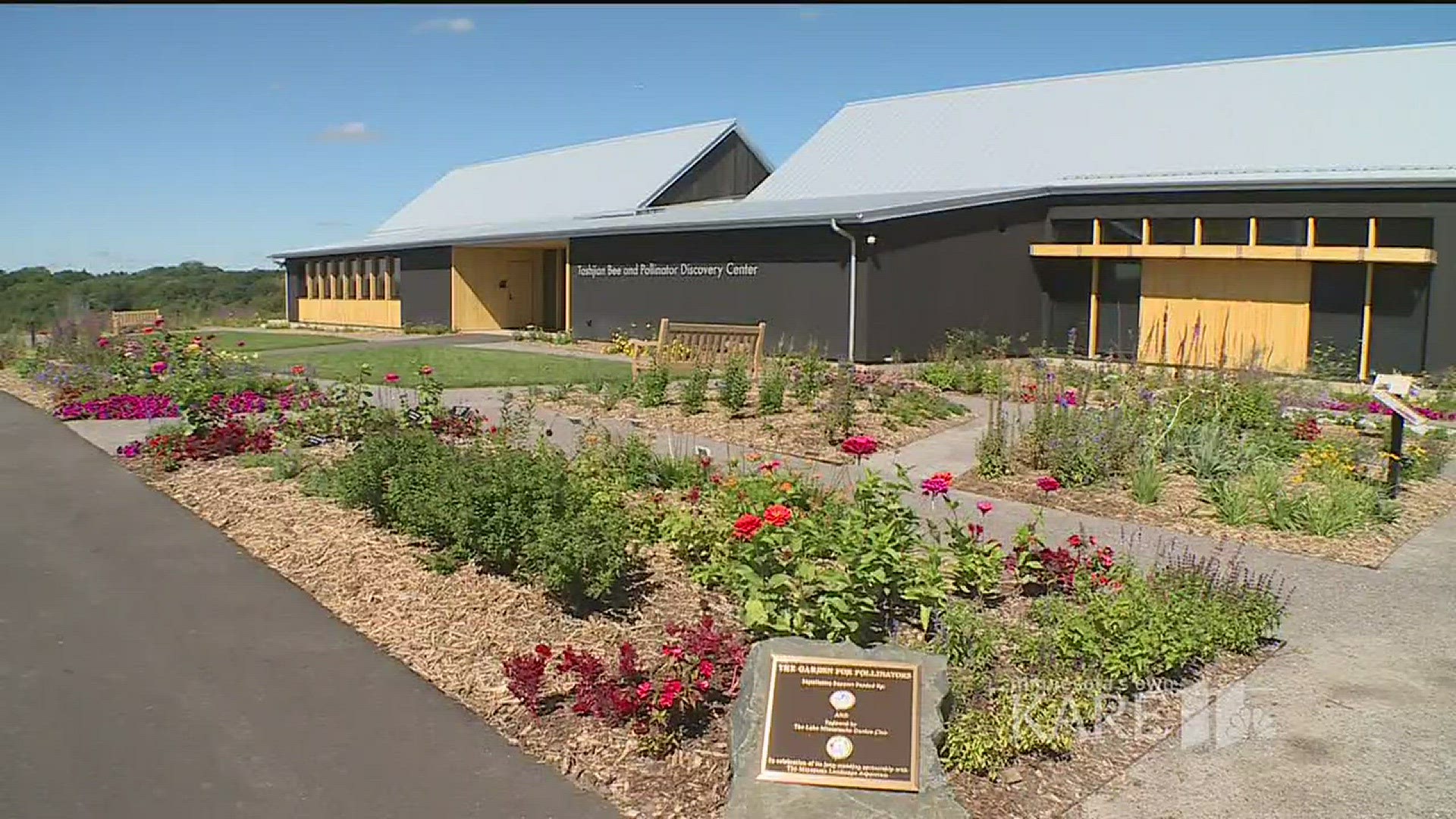 Grow with KARE: Tashjian Bee and Pollinator Discovery Center opens ...