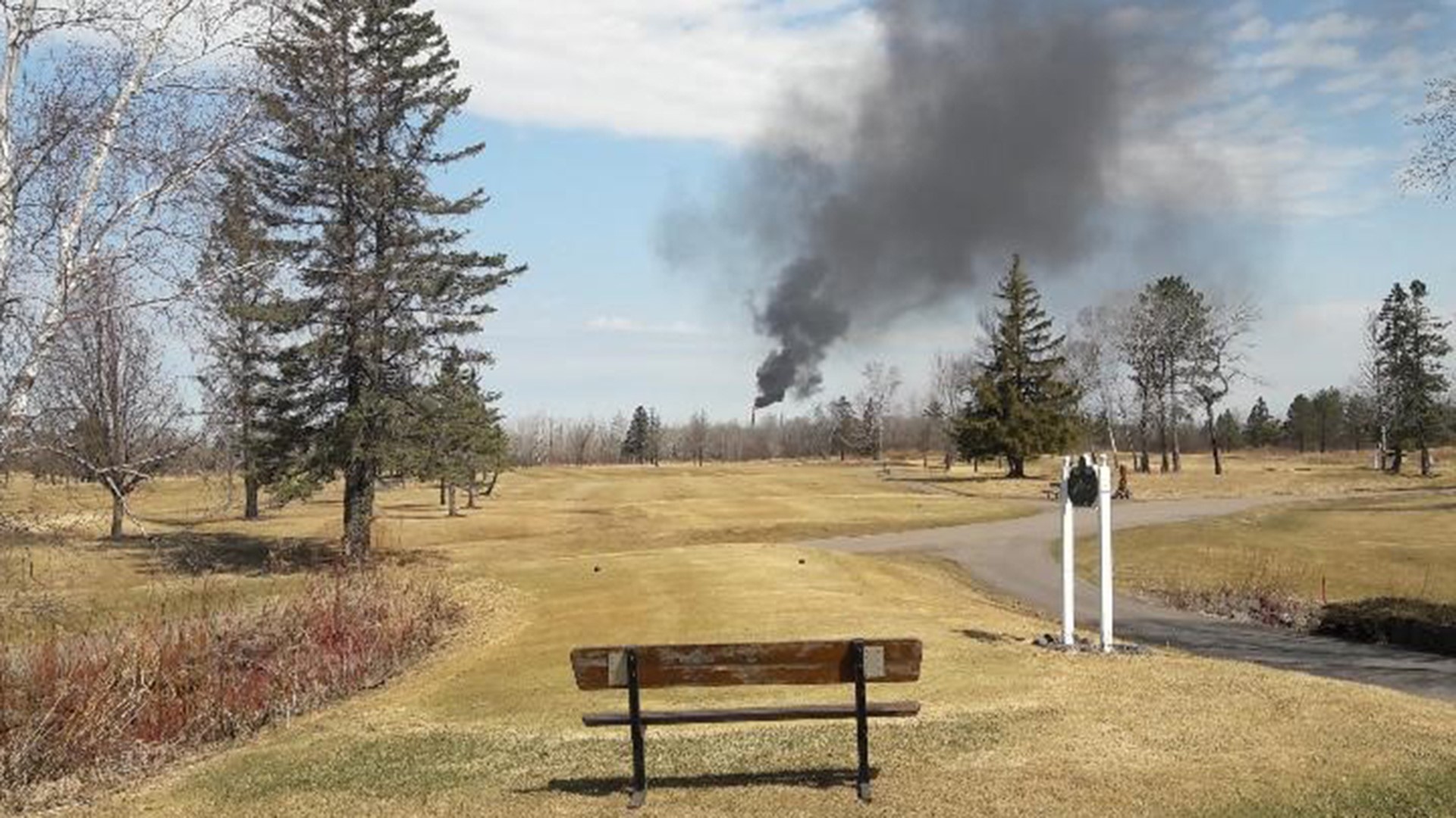 Air quality safe for now after Superior refinery explosion | kare11.com