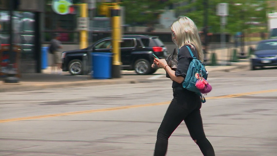 Distracted driving, cellphones seen as factors in pedestrian deaths ...