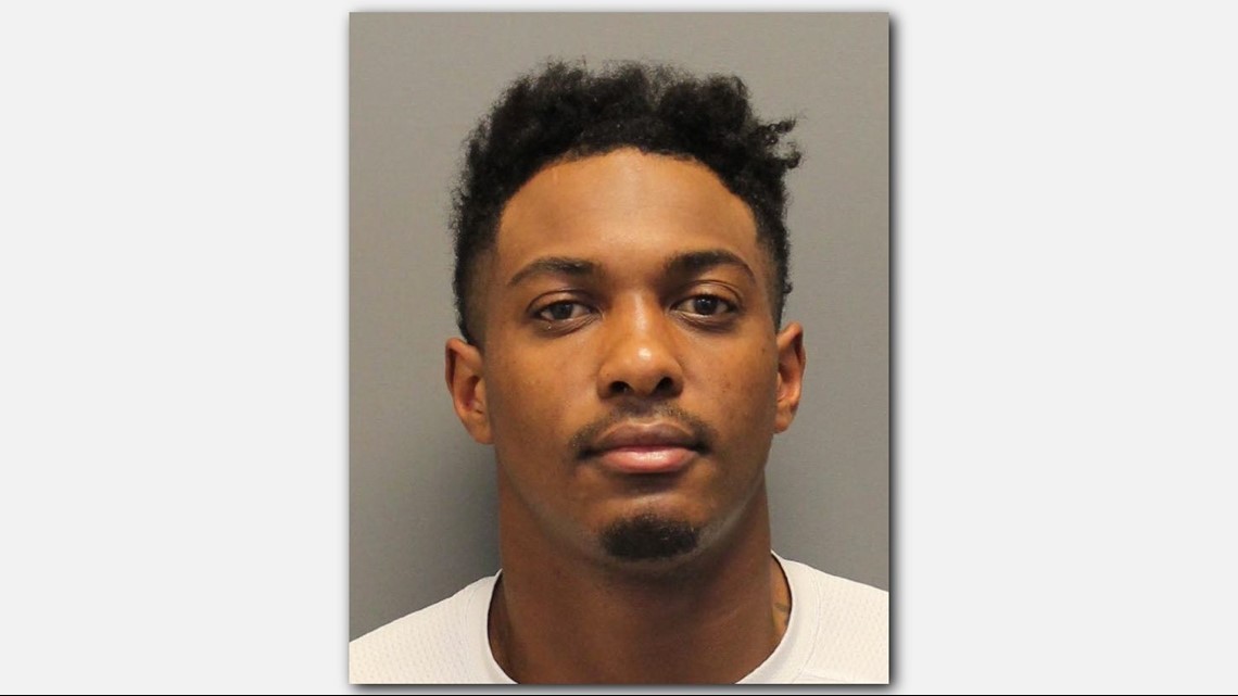 Vikings WR Cayleb Jones charged for assault on girlfriend | kare11.com