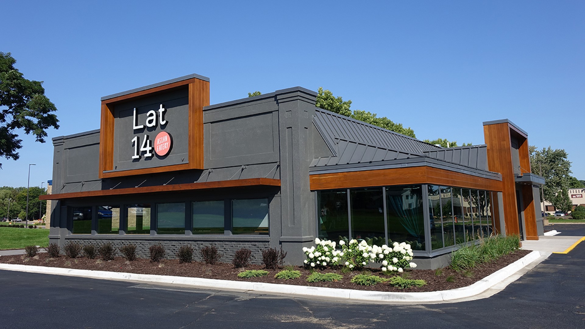 Lat 14 brings bright, Asian fare to Golden Valley | kare11.com