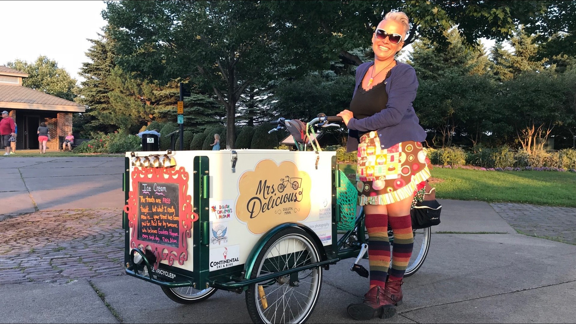 Mrs. Delicious dispenses pay-it-forward ice cream | kare11.com