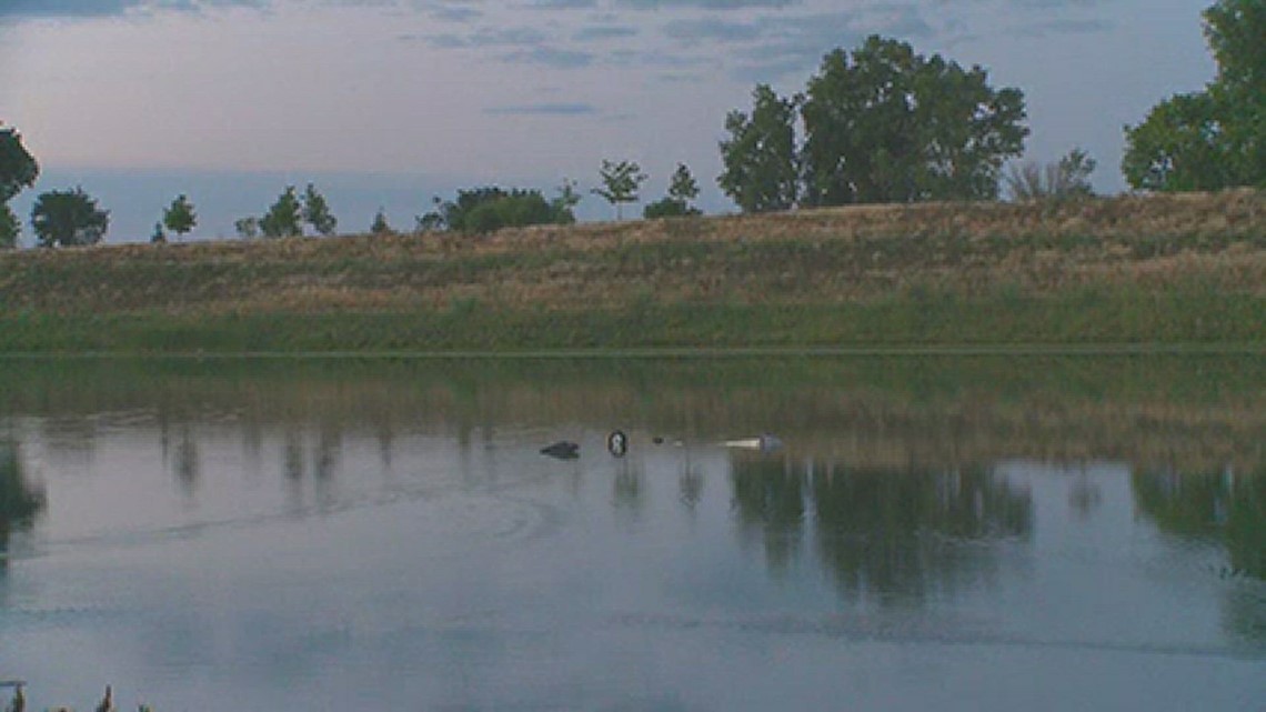 Pilot unhurt after plane sets down in Lino Lakes pond | kare11.com