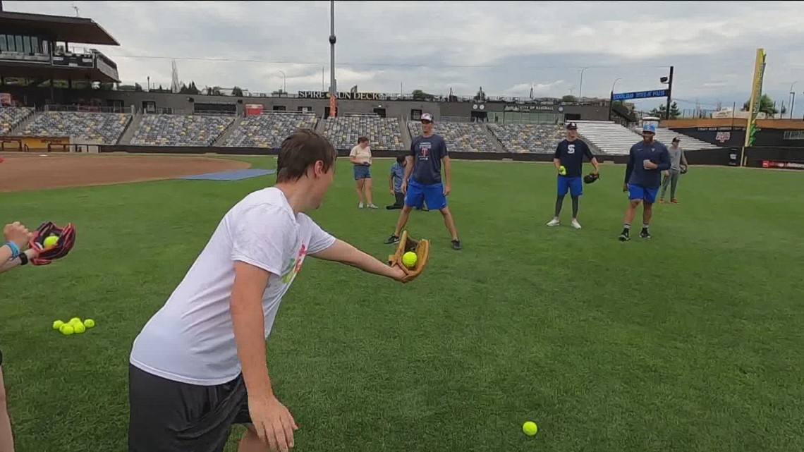 Minnesotans with disabilities play baseball with the Saints | kare11.com