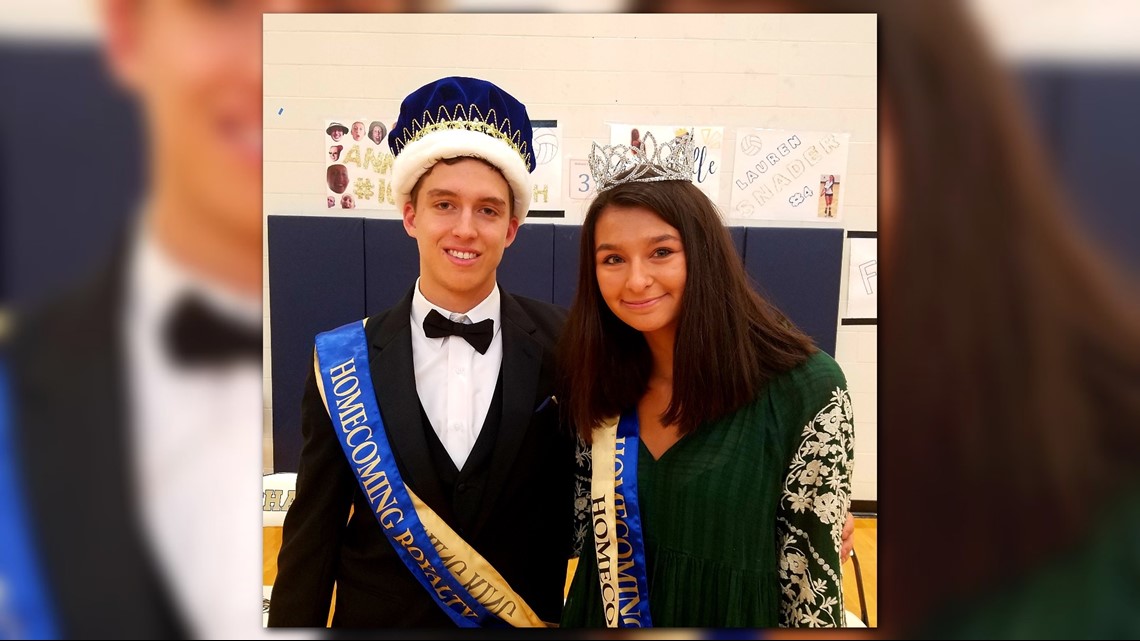 Homecoming duo seemingly born to be royalty | kare11.com