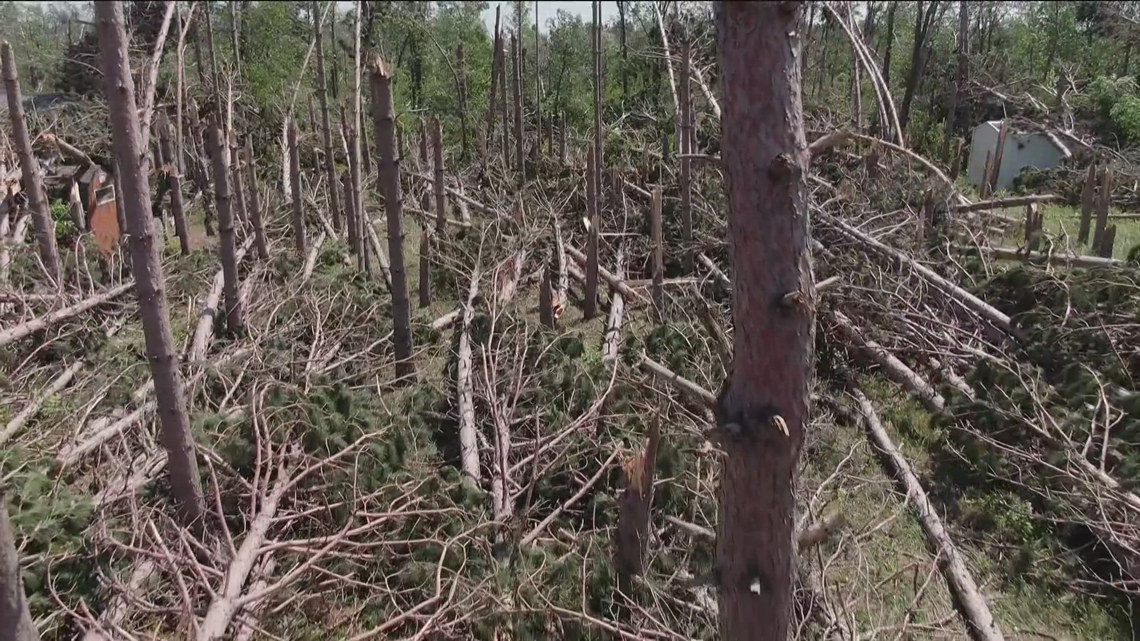 Gov. Walz surveys storm damage in Bemidji | kare11.com