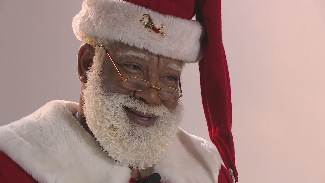 Booking open for The Santa Experience at Mall of America | kare11.com