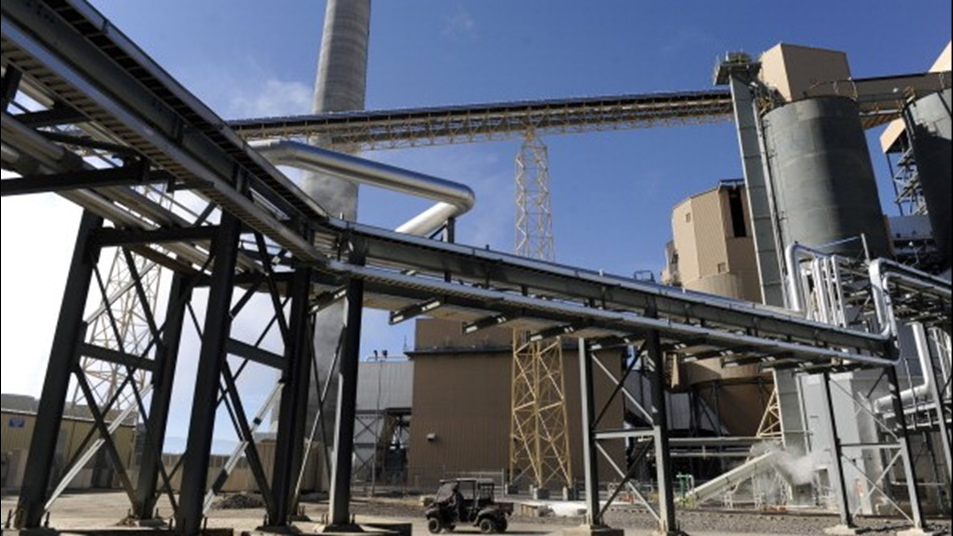 Mpls.-based Xcel Energy aims for zero carbon emission from electric ...