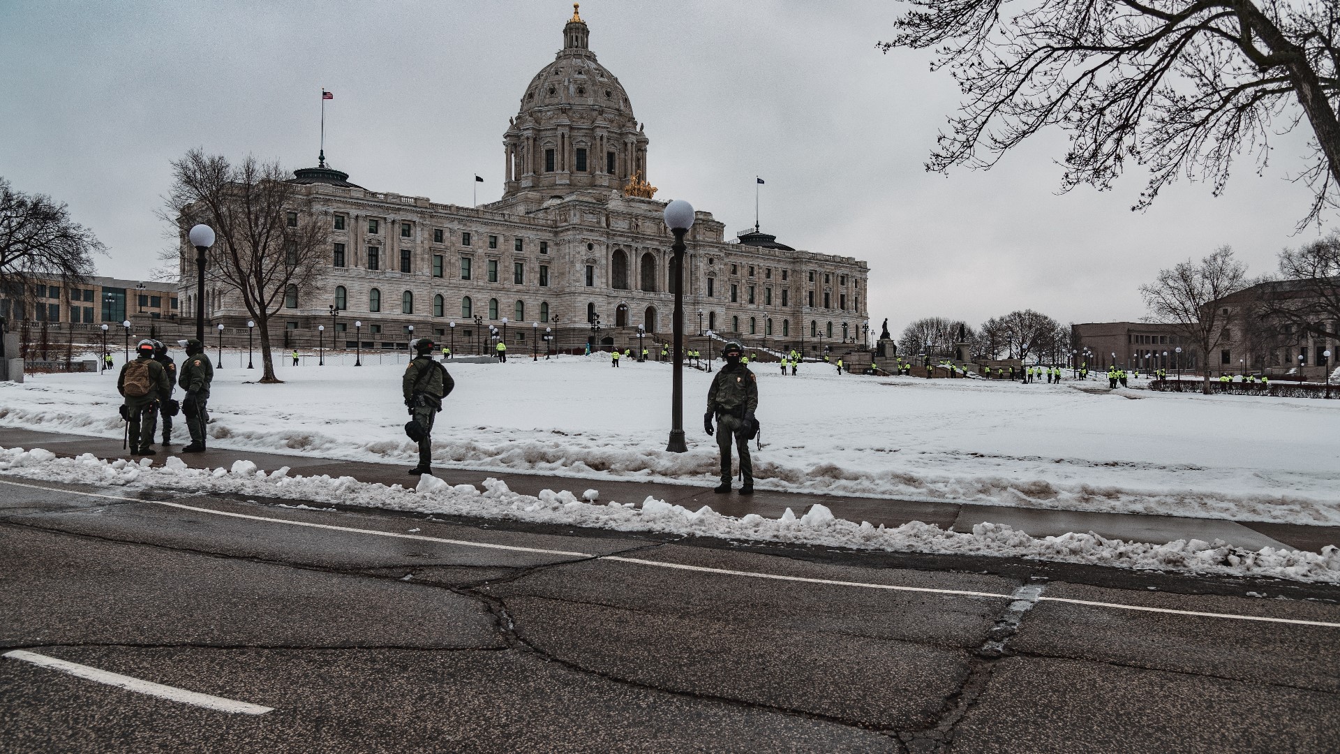 Small weekend protests at Minnesota Capitol, no arrests | kare11.com