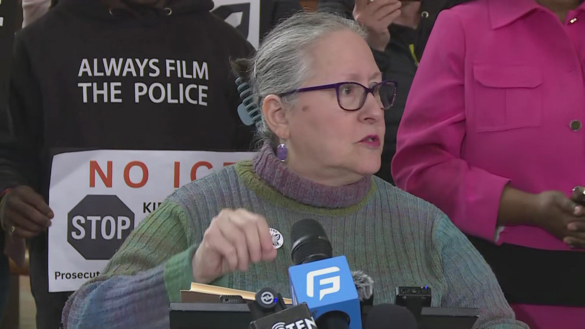 Organization says police focused on crowd control, not answers in ICE ...