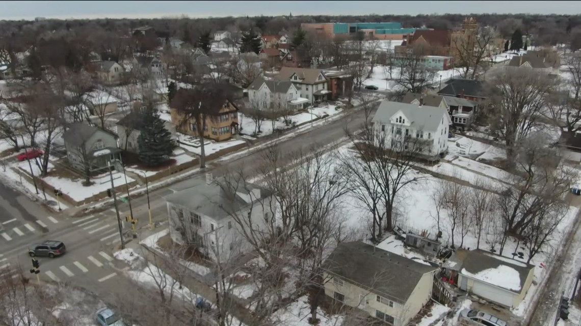 Fear remains in Minneapolis neighborhood where federal agents and ...