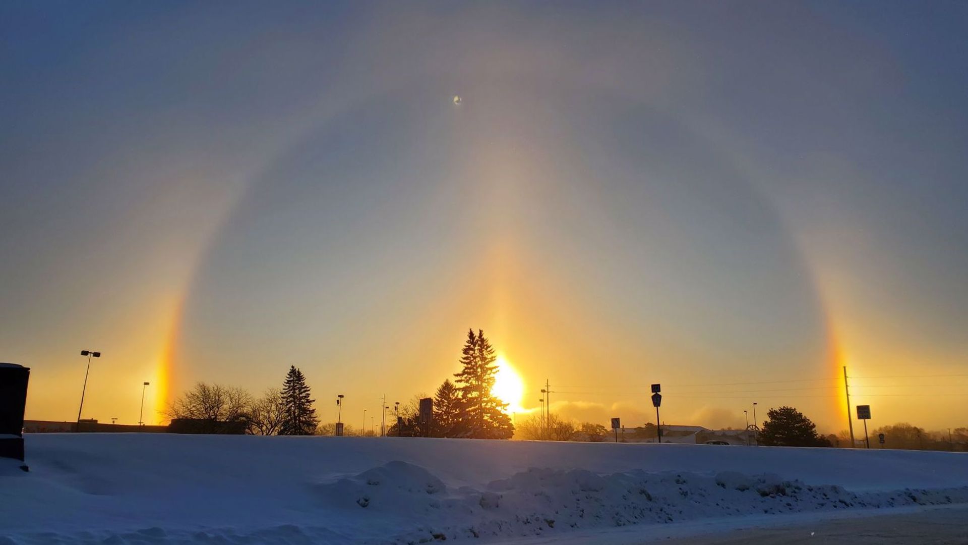 KARE 11 WeatherMinds: Sundogs and how they're formed | kare11.com