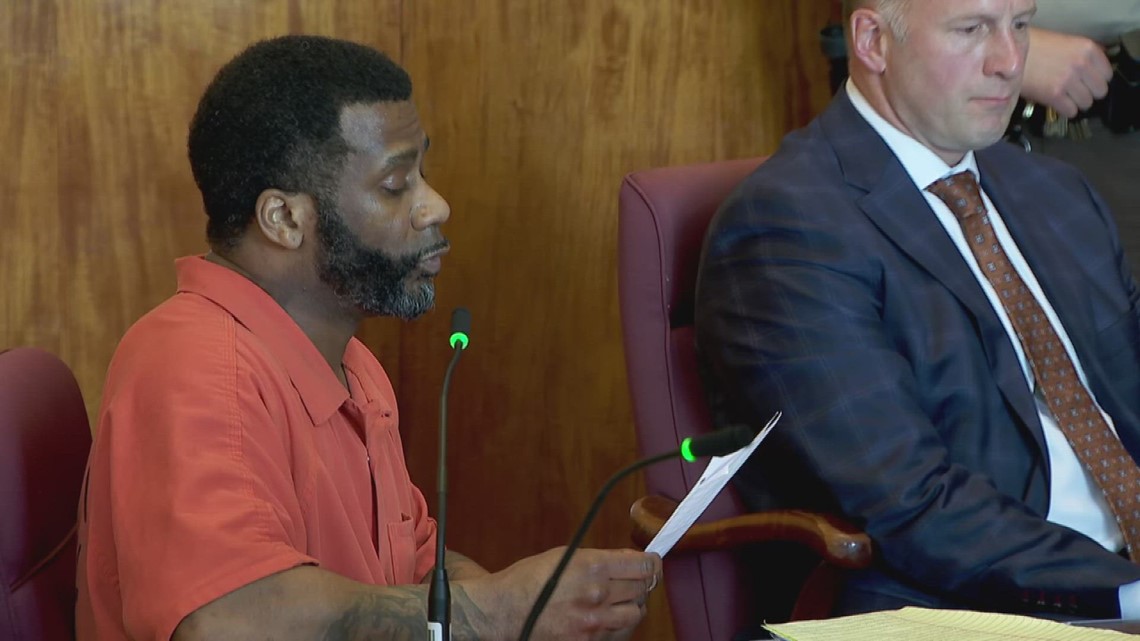 Judge addresses Antoine Suggs before sentencing him for quadruple ...