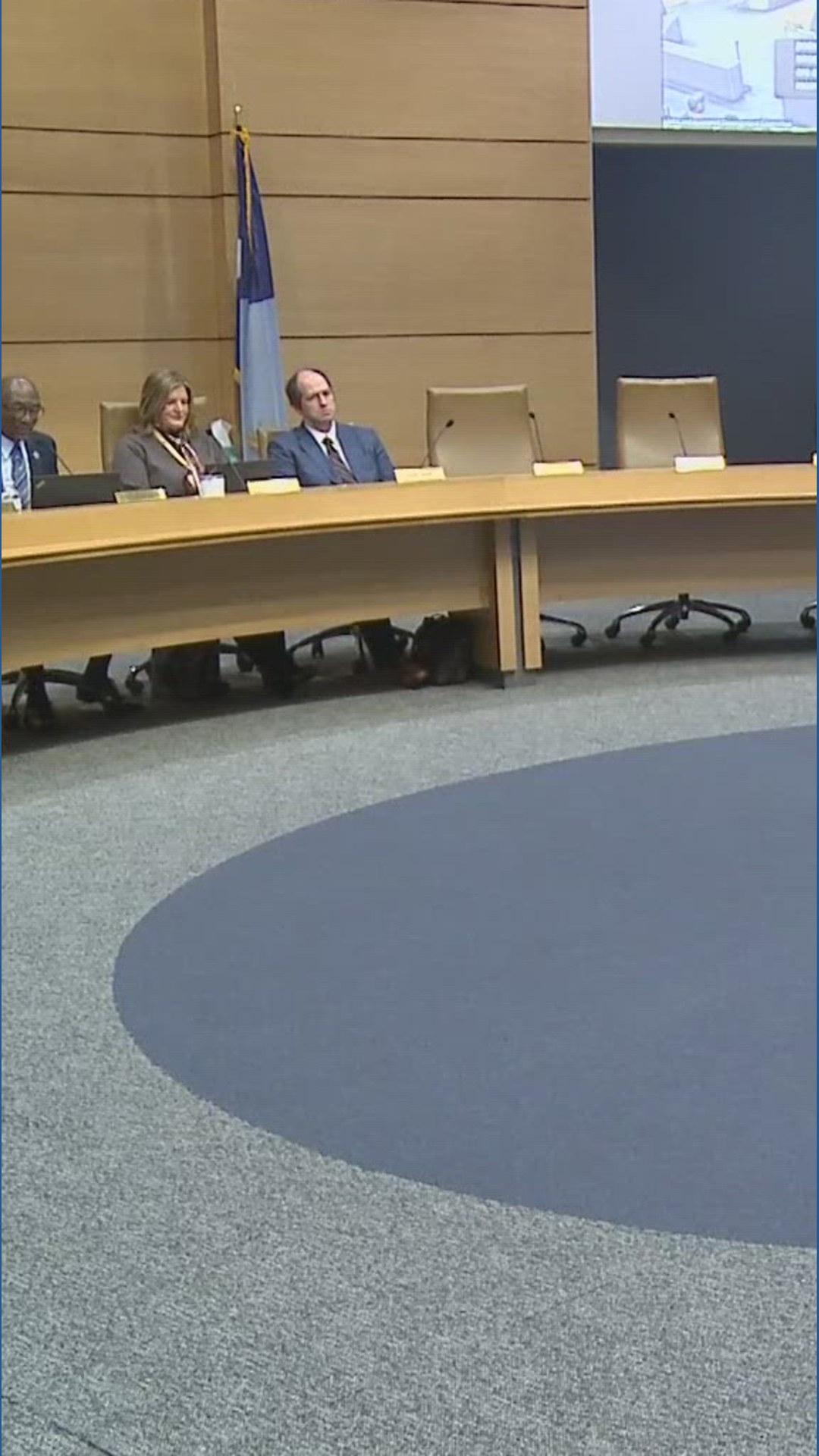 Business owners urge Minnesota senators to draft relief bill for small ...