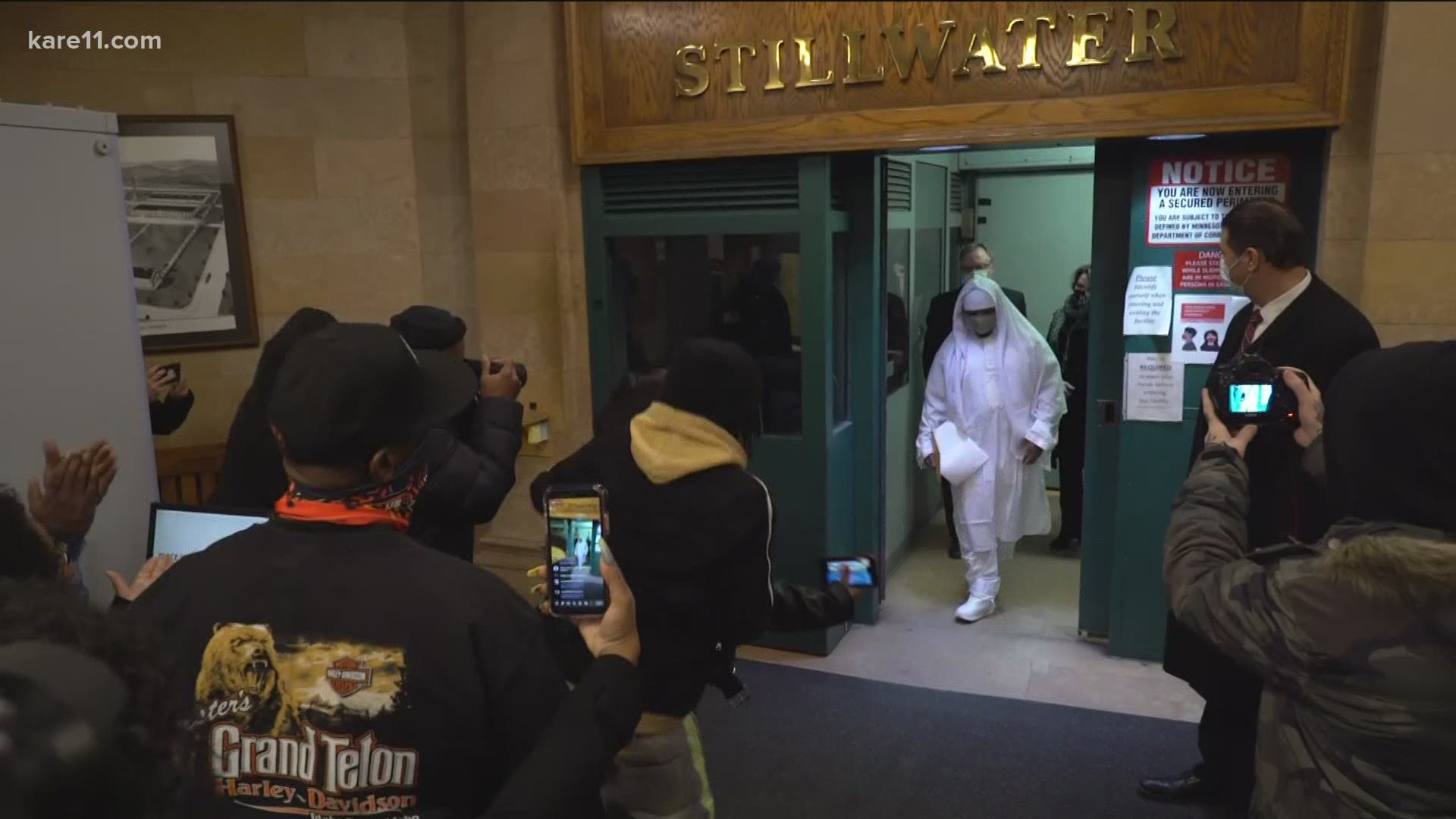 Myon Burrell sentence commuted to 20 years, released from prison ...