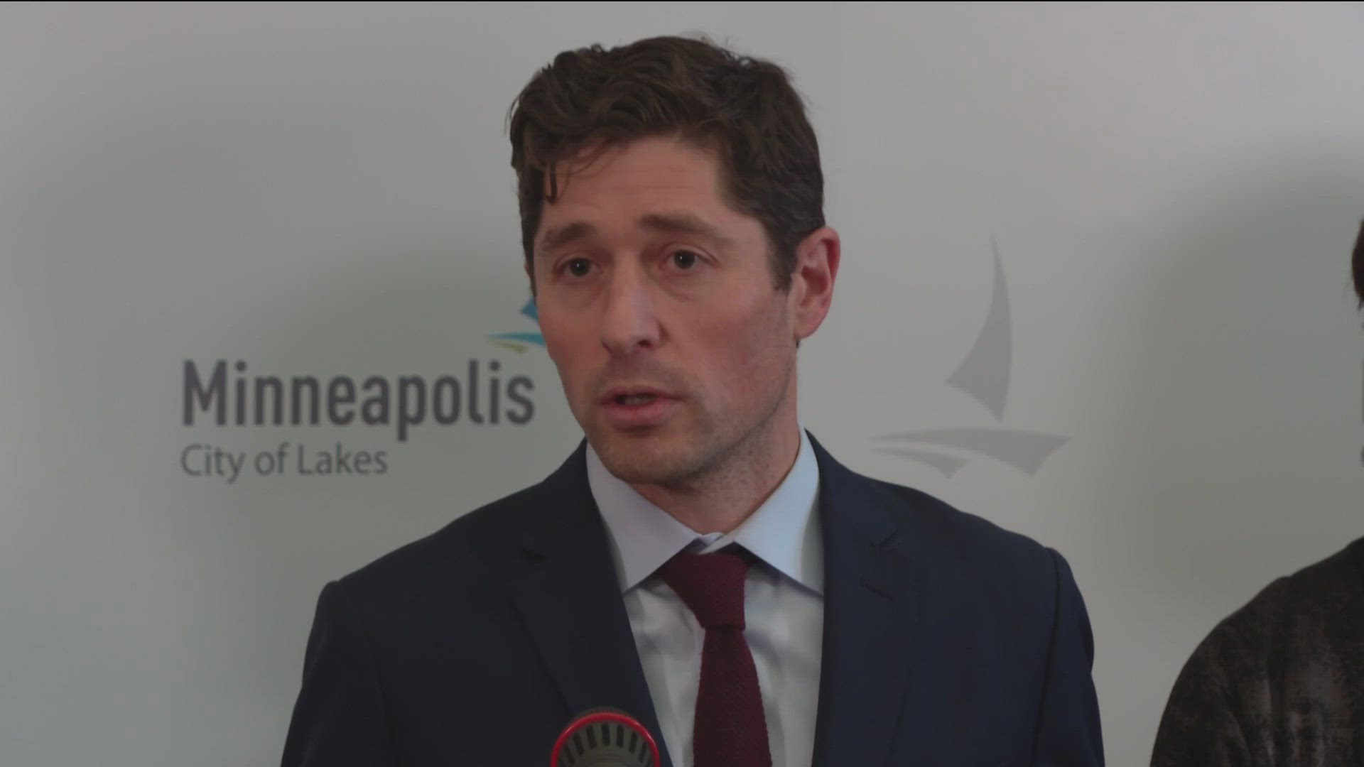 Minneapolis Mayor Frey vetoes parts of city council approved budget ...