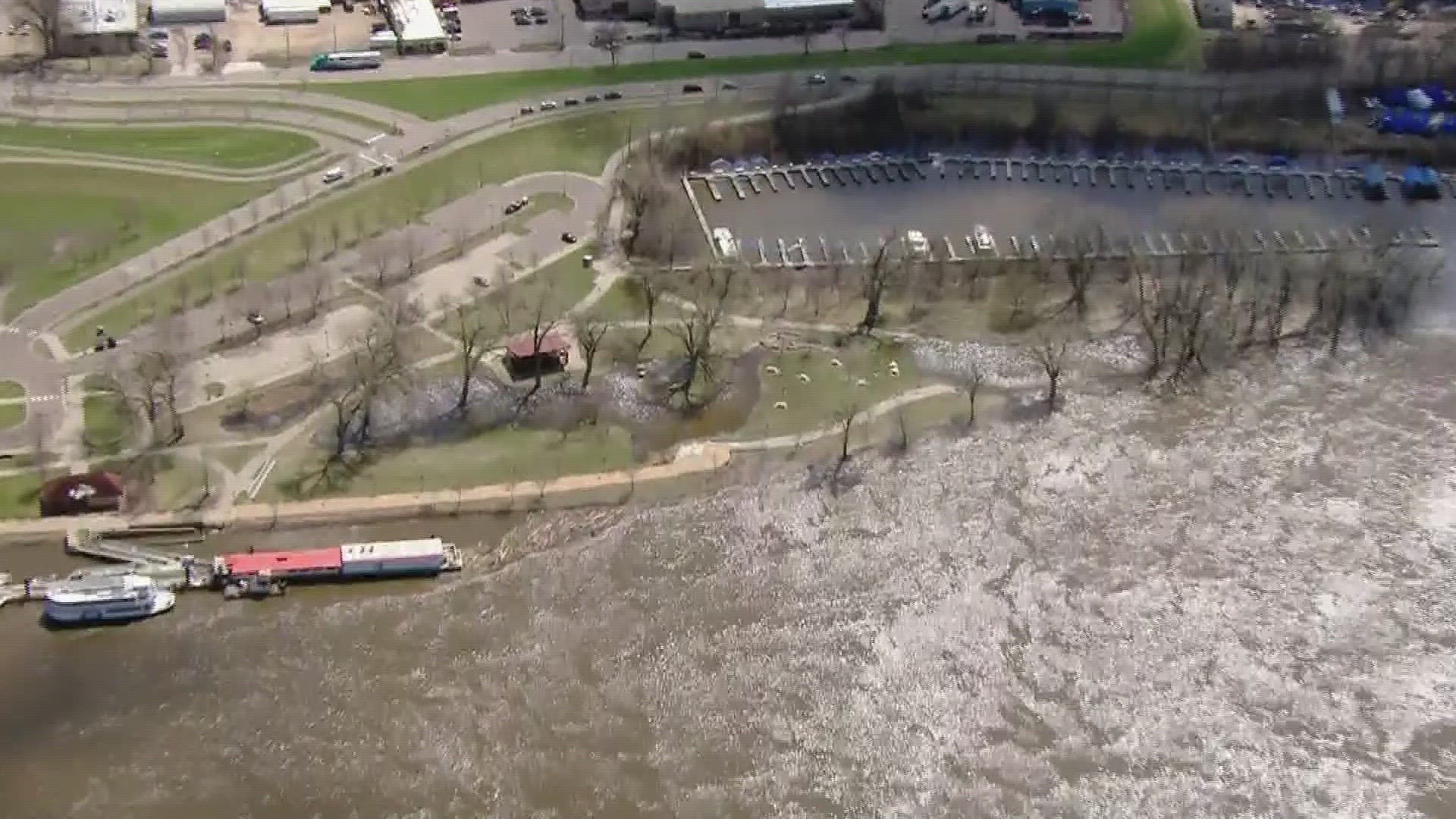 St. Paul: Mississippi River expected to crest Sunday | kare11.com