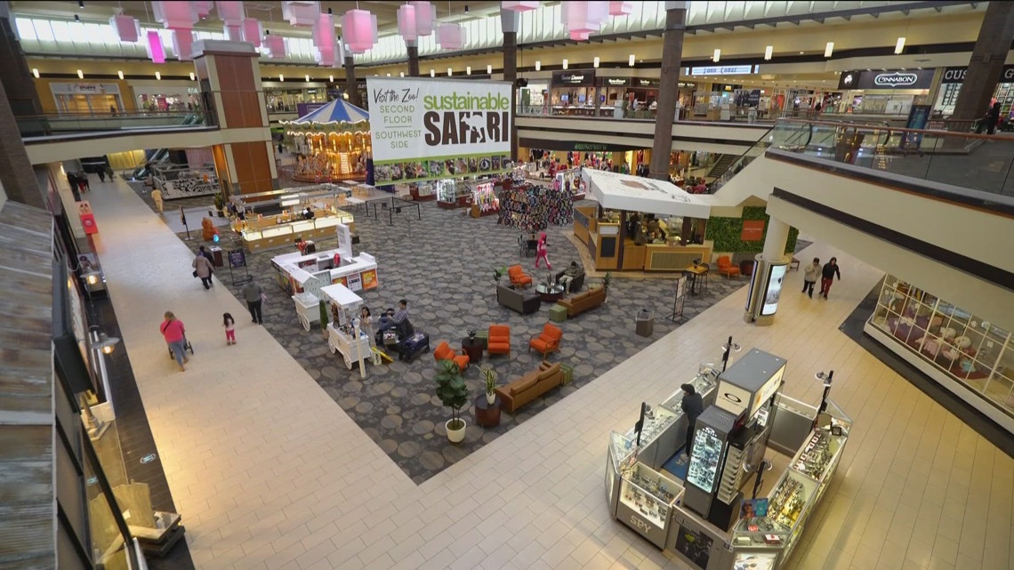 Maplewood Mall's big comeback was fueled by thinking small | kare11.com