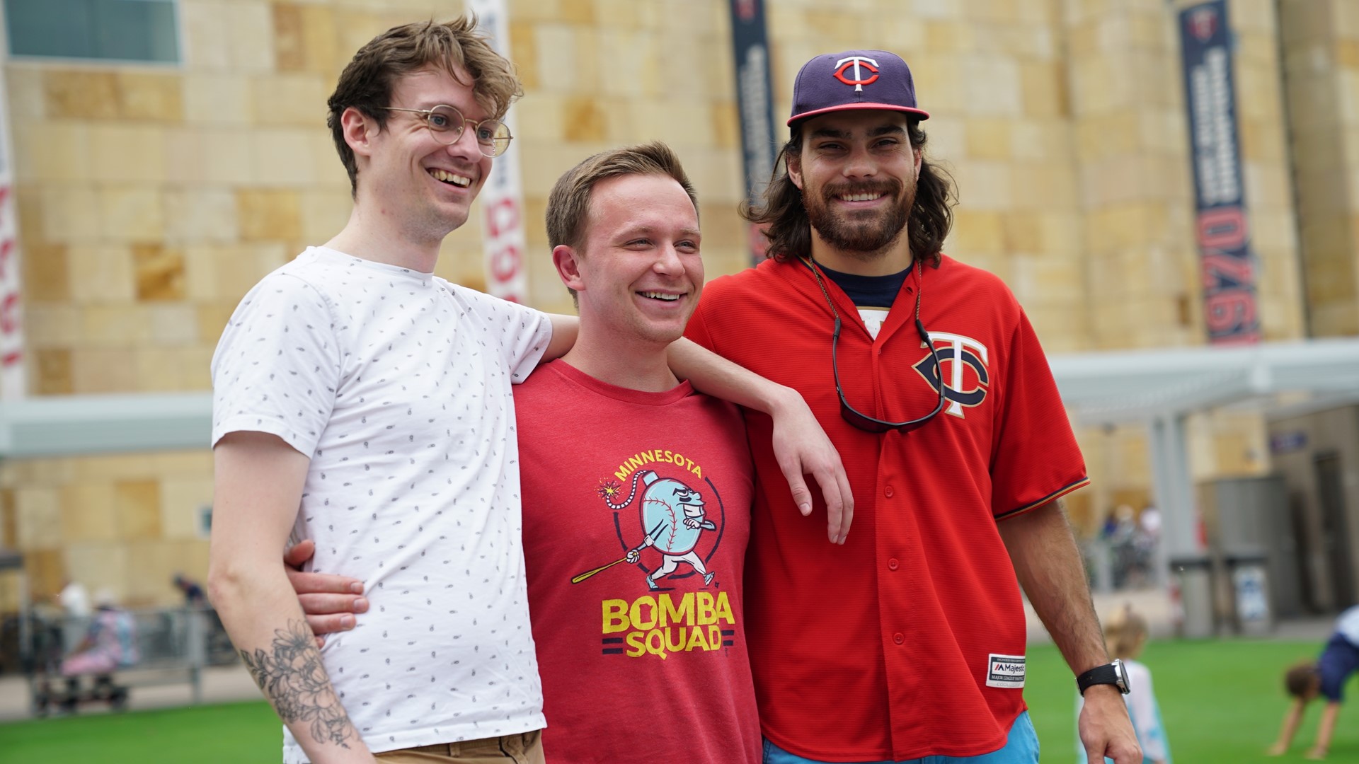 Twins fans pack Target Field for Game 1 of the Wild Card series against ...