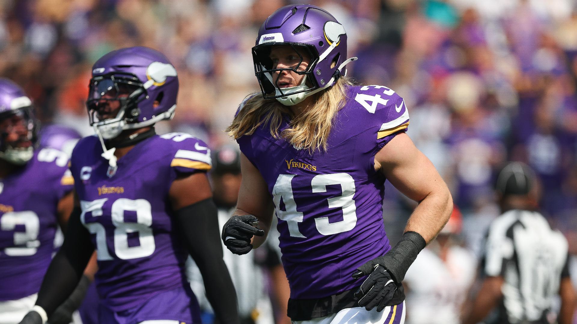 Van Ginkel's return helps give Vikings defense a much-needed boost ...